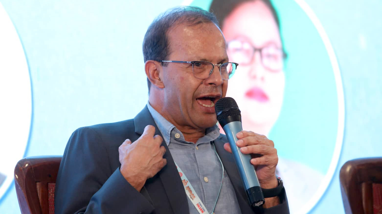 राजनीति केन्द्रबाट सञ्चालित हुँदासम्म संघीयताको चाहना पूरा हुँदैन ...