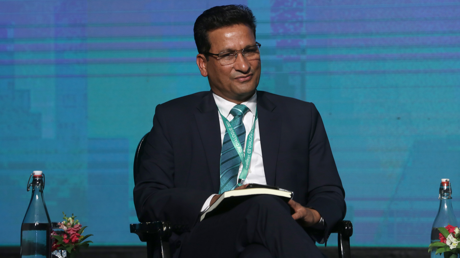 सुशासनको मामलामा सरकारले अनुचित सम्झौता गर्दैन : मन्त्री बस्नेत- समाचार ...