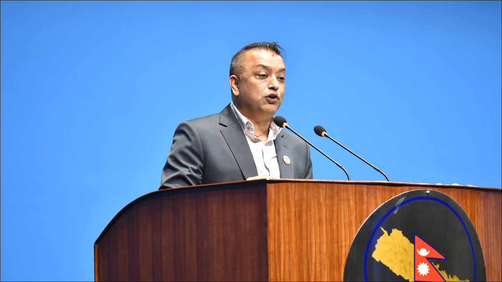 नीति तथा कार्यक्रम सरकारको विज्ञापन गर्ने अस्त्र मात्रै भयो : गगन थापा ...