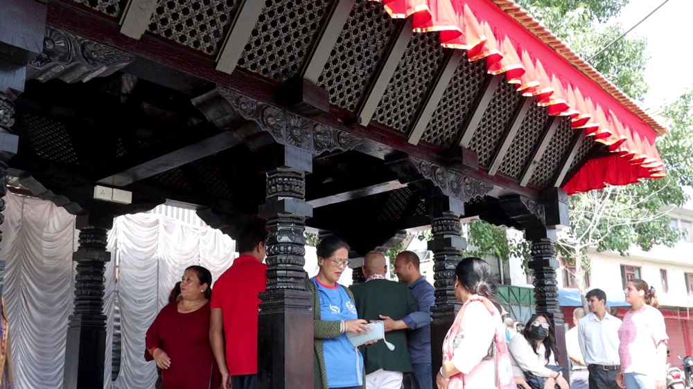 बानेश्वरमा फल्चा शैलीमा निर्माण गरिएको बस बिसौनी सञ्चालनमा- उपत्यका ...