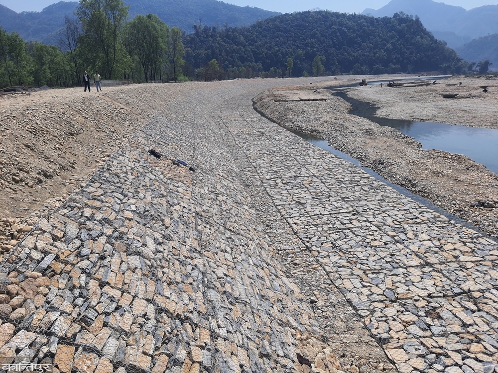 Embankment started in storm surge- गण्डकी - कान्तिपुर समाचार