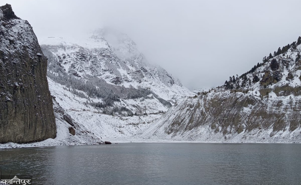 Snowfall in the highlands of Manang [Photos]- गण्डकी - कान्तिपुर समाचार